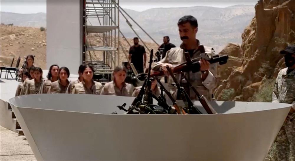 لەسەر چەکدانانی پەکەکە